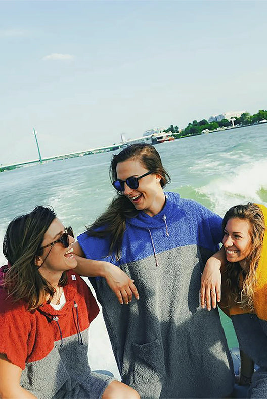 Women's Surf Poncho Cherry Red | Aponcho – Customized Beachwear